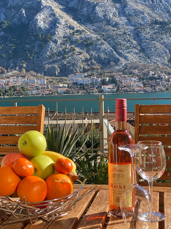 Specious 2br Apartment In Kotor* - Kotor