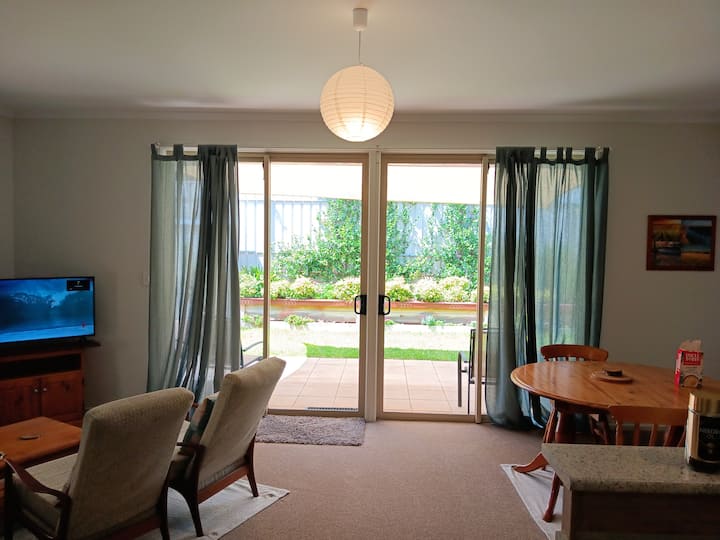 Magill: Double Room With Ensuite - Adelaide