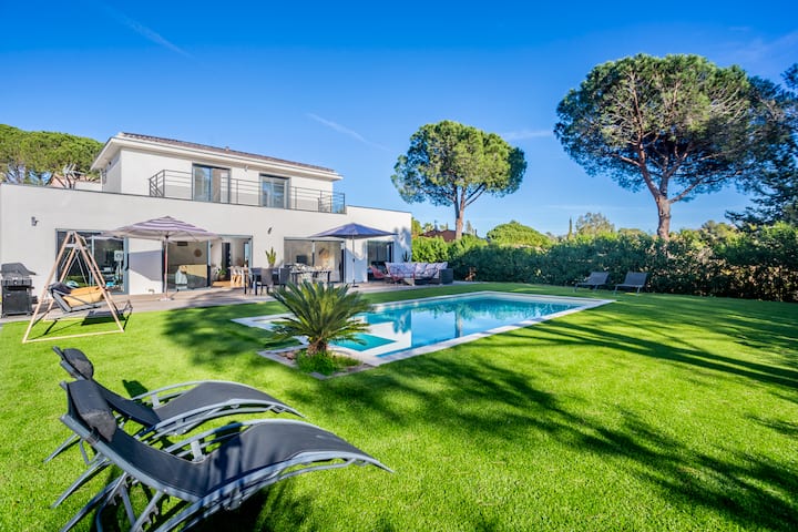 Maison Moderne Luxueuse Avec Piscine Et 4 Chambres - Saint-Raphaël
