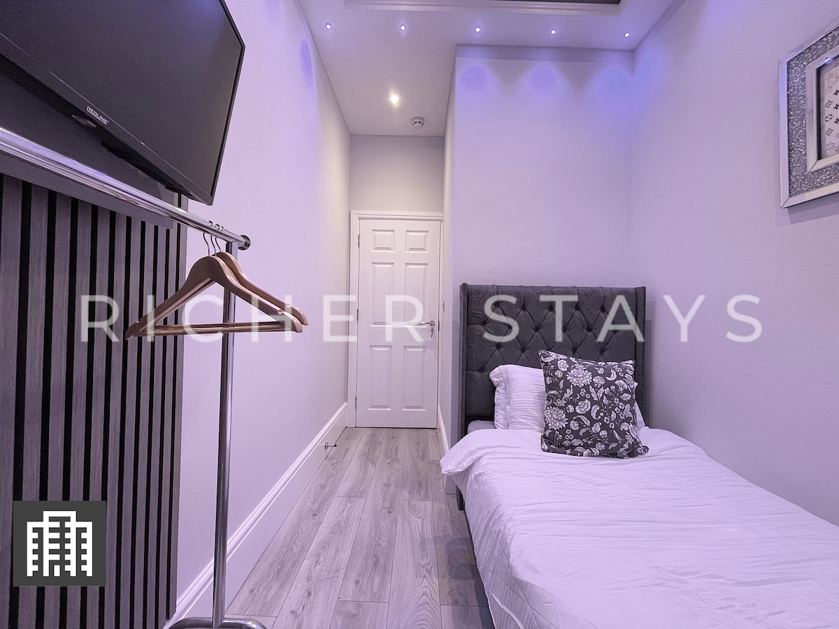 Hackney Suites - Single Room! - Houses for Rent in Greater London ...