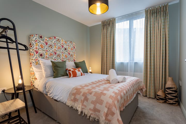Beautiful City Centre Apartment (A8) - Belfast