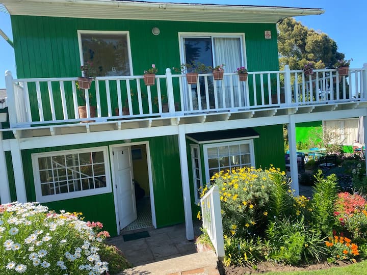 Rocas De Santo Domingo, Casa. - Santo Domingo, Chile