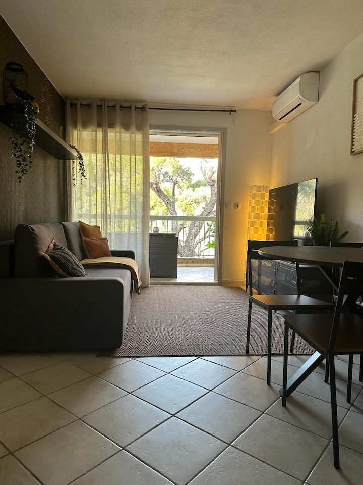 Appartement Cavalaire | Piscine | 750m De La Plage - La Croix-Valmer