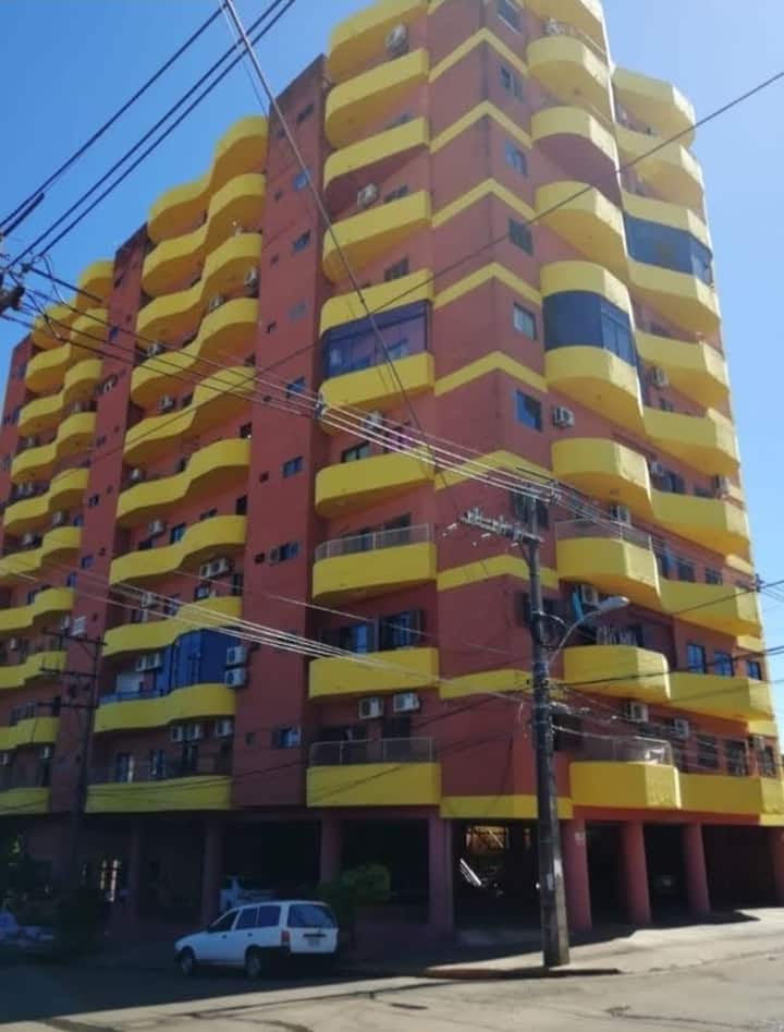 Amplio Departamento En Encarnación - Posadas