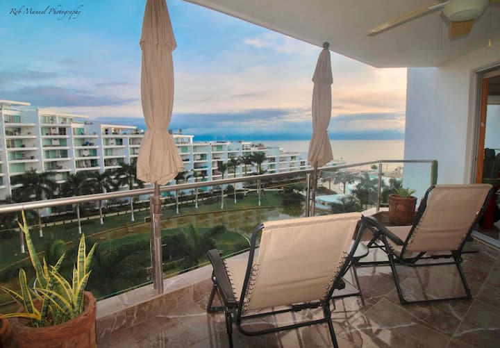 Flamingos Aria Condo W/ocean View - Nuevo Vallarta