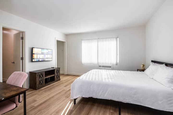 Confortable Et Propre Avec Piscine, Wi-fi Rapide, Excellent Emplacement - Los Angeles
