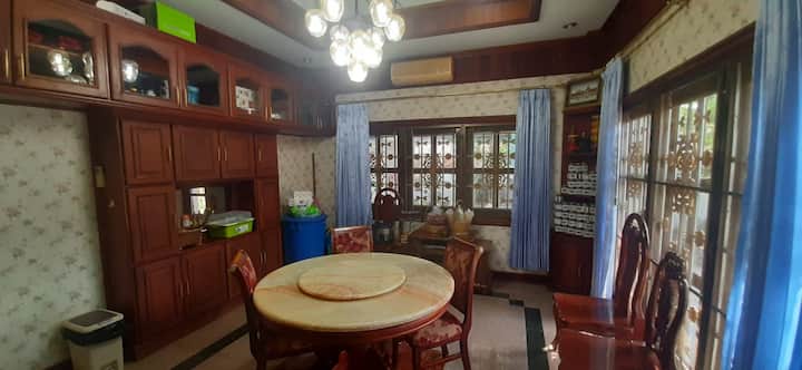 Peace Mansion - Vientiane