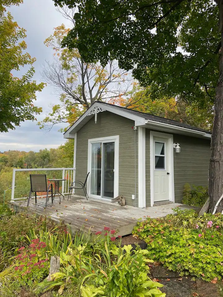 Falls House Unit 3 + Bunkie - Bracebridge