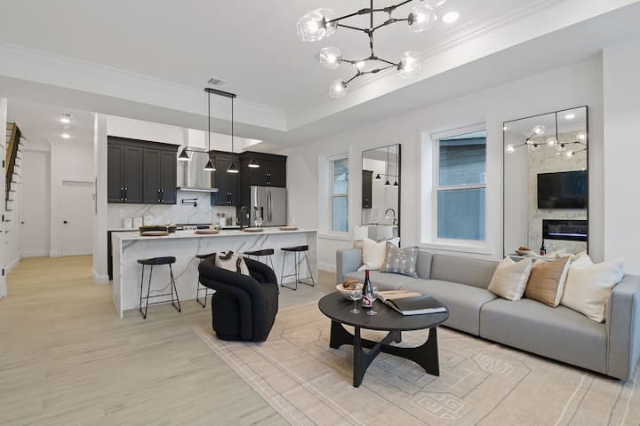 Beautiful 3br 3.5ba Full Ensuite Duplex W/backyard - New York