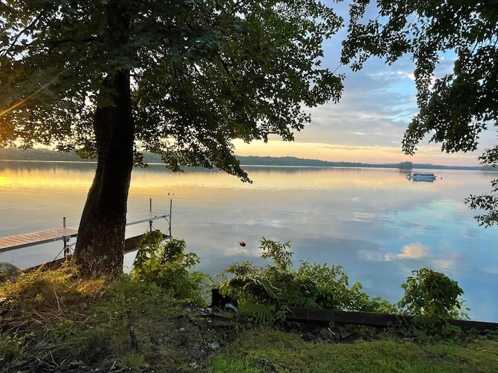Lake Front Cottage Near Coast - Waterville, ME