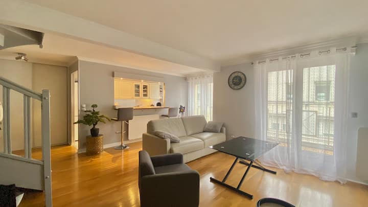 Antony : Beau Duplex, 7 Personnes, 3 Chambres - Antony
