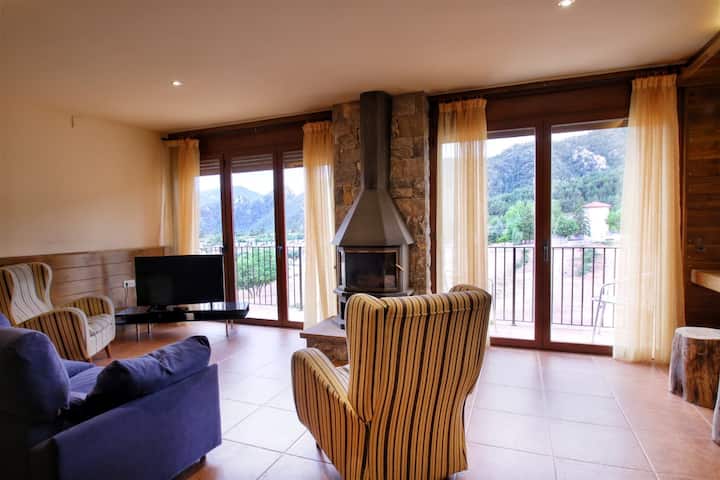 Casa Dionis 3 Dormitorios - Gósol