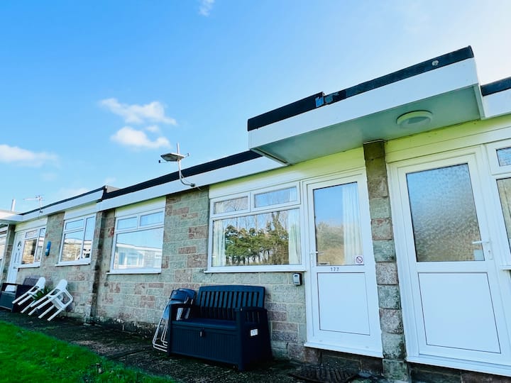 2 Bedroom Chalet Sb177, Sandown, Isle Of Wight - Bembridge