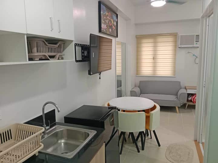 Mjc Family Room Rest And Play - Sison