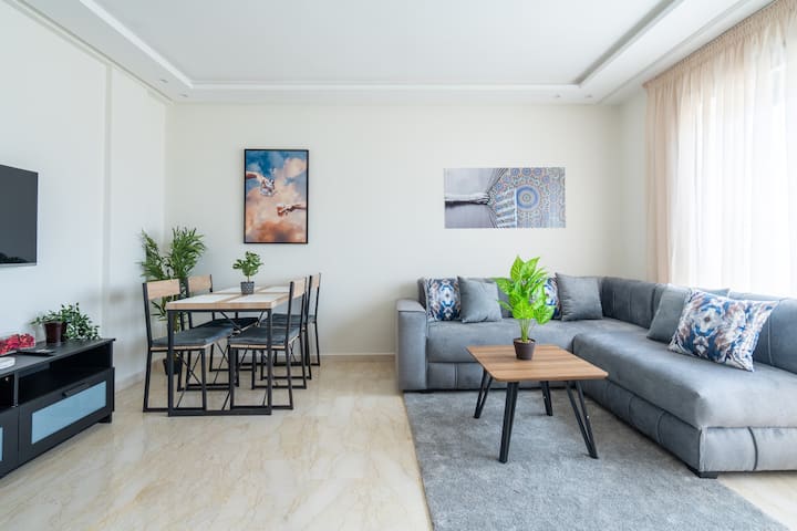 Charmant Appartement Avec Terrasse - Casablanca
