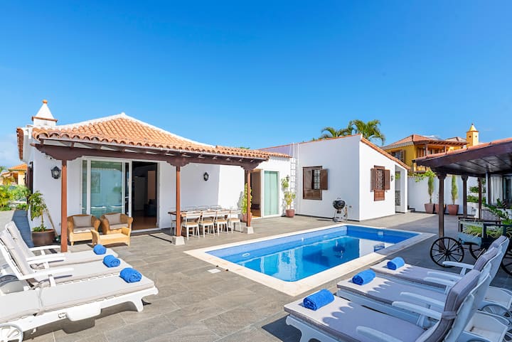 Villa Botanico With Private Pool At La Paz Area - Tenerife