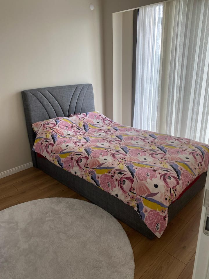 Saubere Und Geräumige Wohnung - Bochum