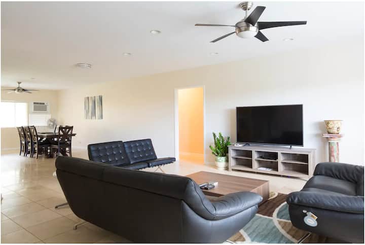 East Hnl 3000sqft House New A/c - Honolulu, HI