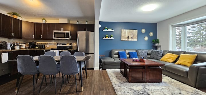 Cozy King Bed&breakfast 4beds+ac Near Winsport - Calgary