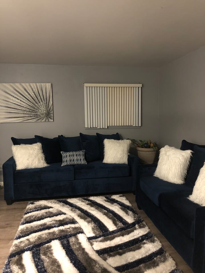 Edwards Place - Flushing, MI