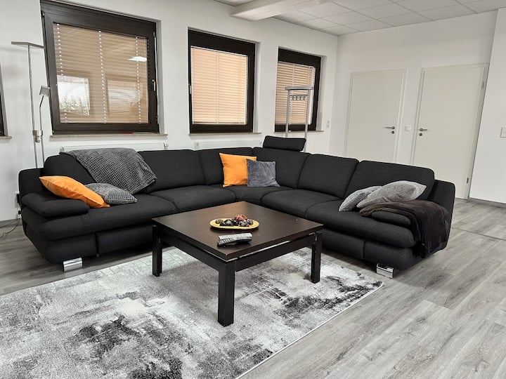 90m² Business-apartment | Wlan | Parking | A66 - Fulda