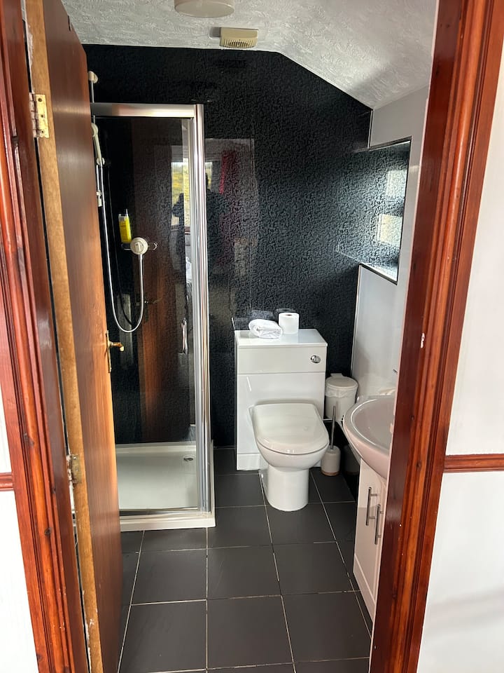 Boathouse Hotel Family Room - Holyhead