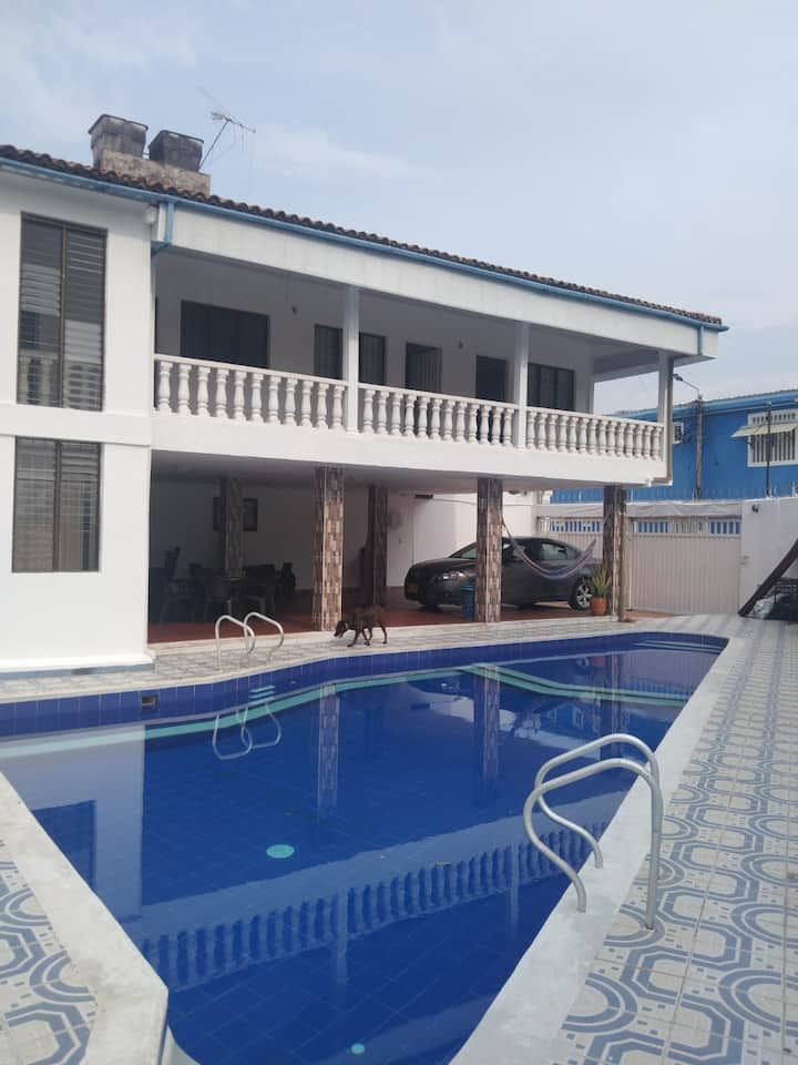 Espectacular Casa Confortable - Girardot