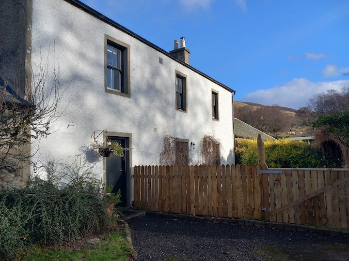 Christmas Cottage - Loch Lomond
