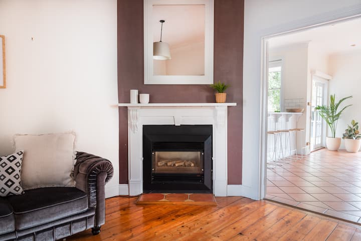 Charming Central Geelong Heritage Home - Geelong
