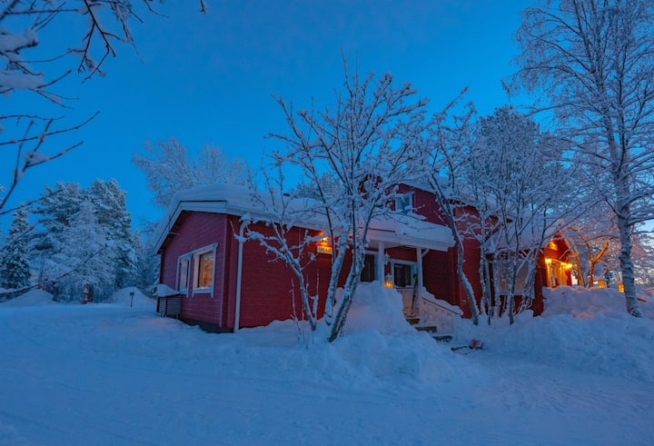 Huoneisto Huippupaikalla, Oma Revontulihälytys! - Äkäslompolo