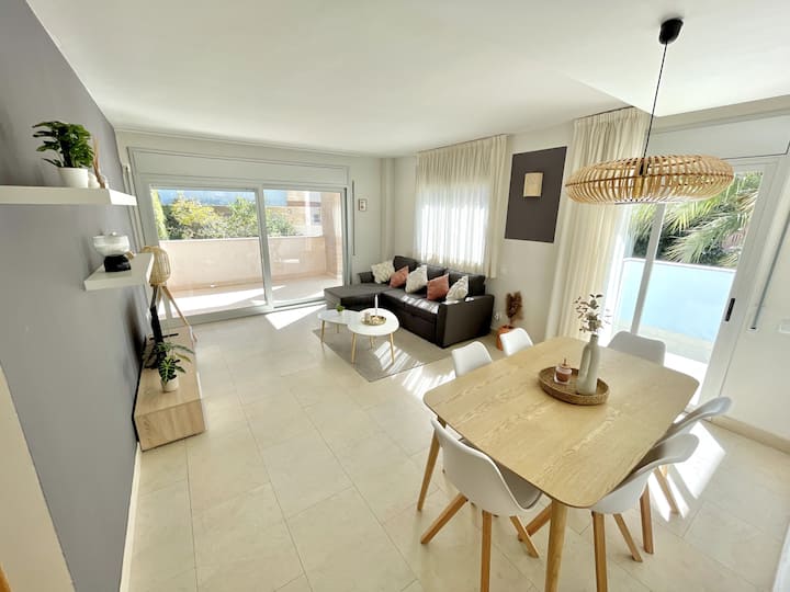 Apto De Diseño Salou-piscina Gym - Cambrils