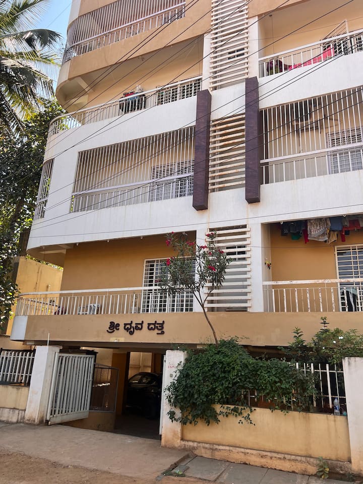 Luxurious 2 Bhk Flat At Dharwad For Family Stay - Dharwad