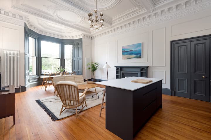 Impressive West End Georgian Apartment - Edimburgo