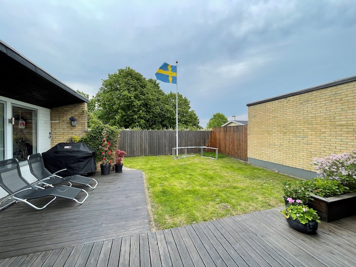Hus På Djupadal/hyllieområdet - Malmö