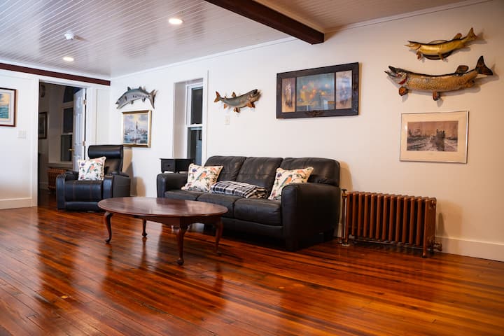 Deposit Seed House - Apt 3a
Brand New 1 Br & Bath - Deposit, NY