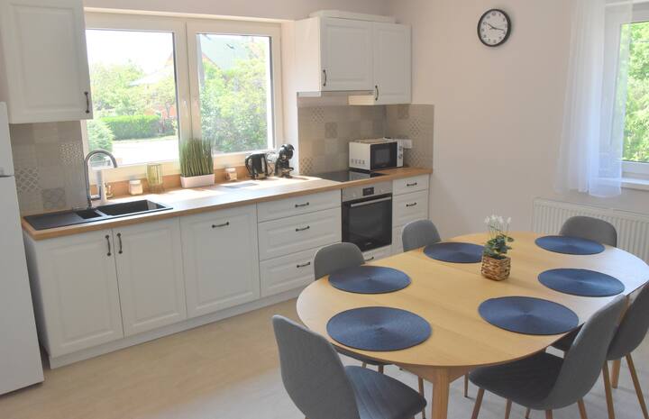 Vöröskő Emeleti Apartman - Balatonalmádi