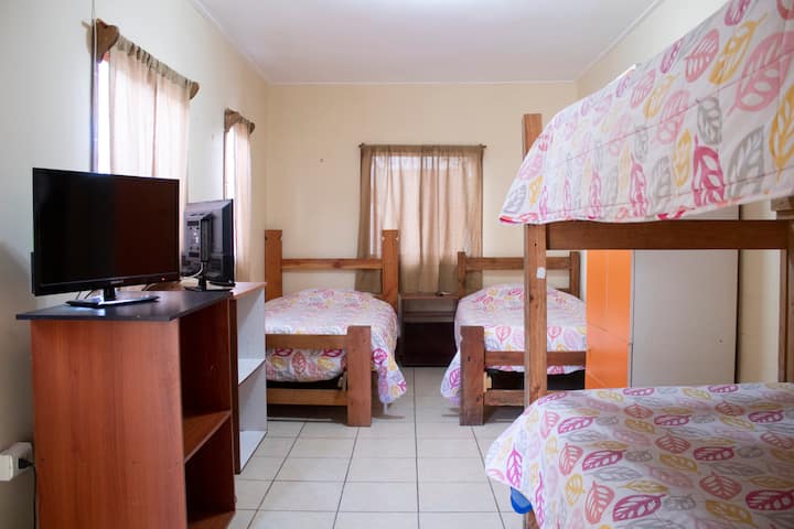Hostal Plaza Carrera| Cuádruple - Copiapó