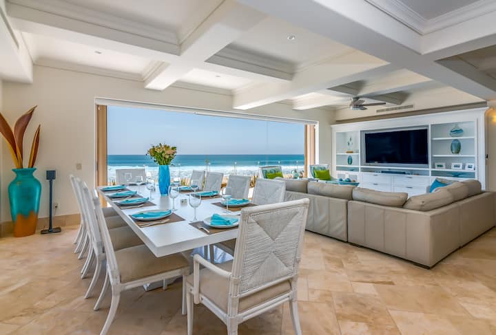 On The Beach, Newly Remodeled! - San José del Cabo