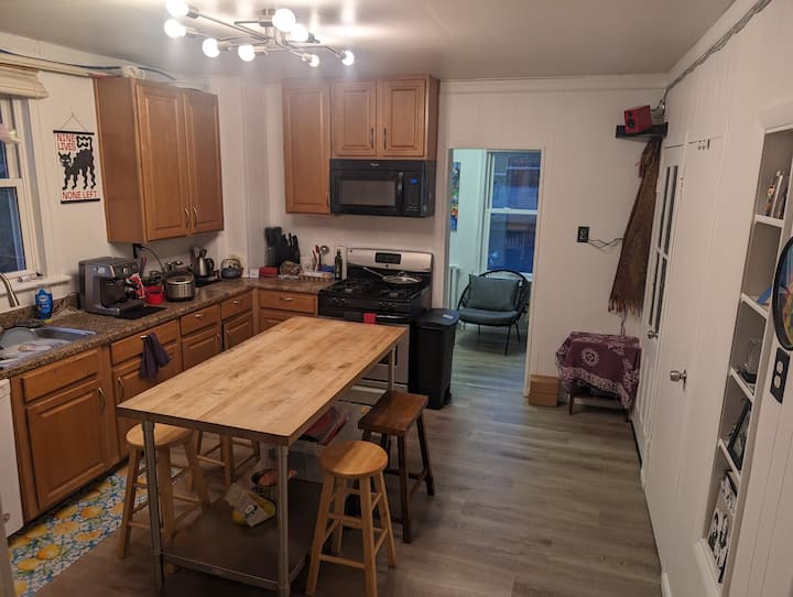 Cozy Private Room - Troy, NY