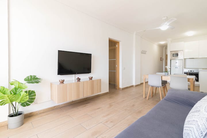 Amplio Apartamento A 400 Metros Del Mar - Playa del Inglés