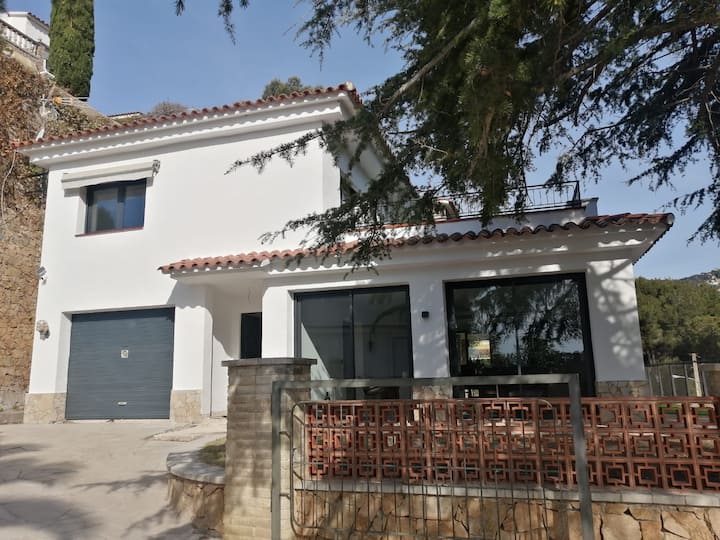 Maison A 5 Min à Pieds De La Plage, Ideal Familles - Lloret de Mar