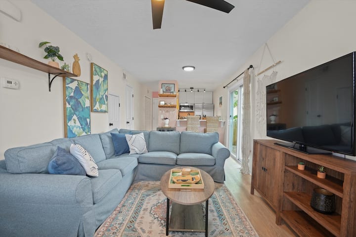 4 Blocks To Ocean Seaside Sanctuary Jax Beach - Ponte Vedra Beach, FL