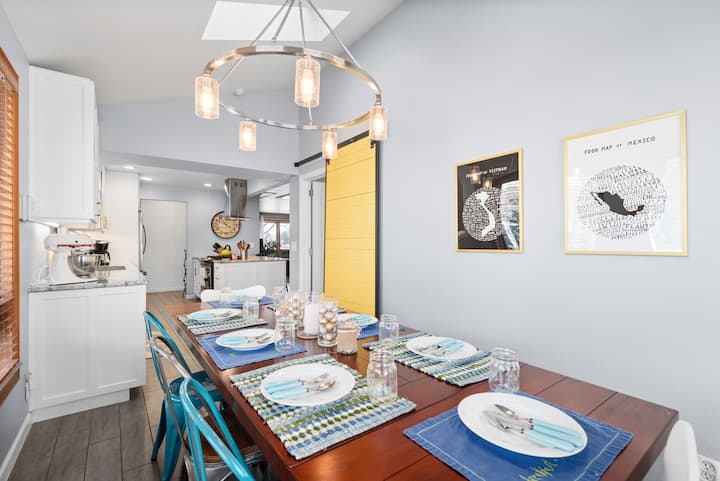 Peaceful Lake Escape, 2 King, Pickleball, Parking - Englewood, CO