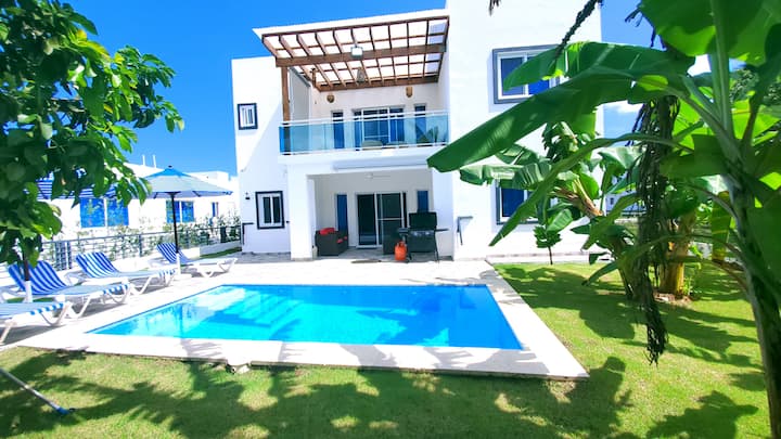 Luxury Ruben And Rubbie Villa # 68 - Puerto Plata