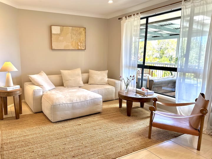 Pool, Garden, Fire Pit @ Lennox - Lennox Head