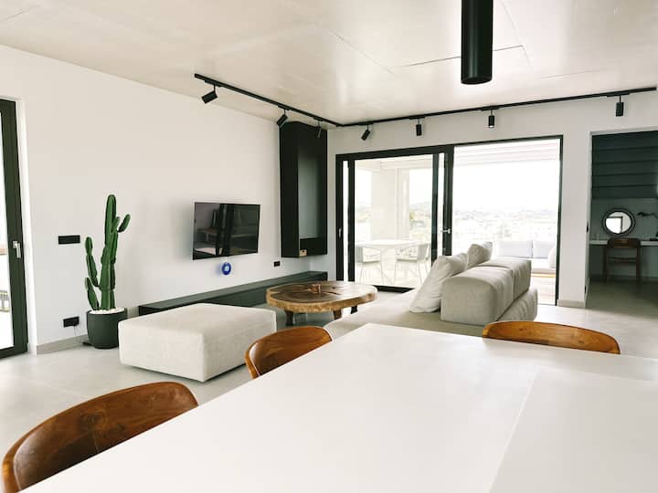 Olo Luxury Penthouse By 8essentially - Chania