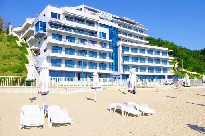 Panoramic Apartment On The South Beach In Obzor - Obzor
