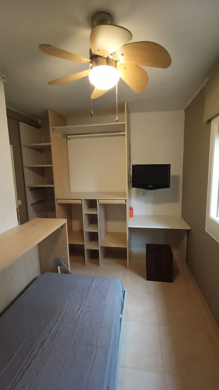 Habitación Zona Parc Central - Sant Cugat del Vallès