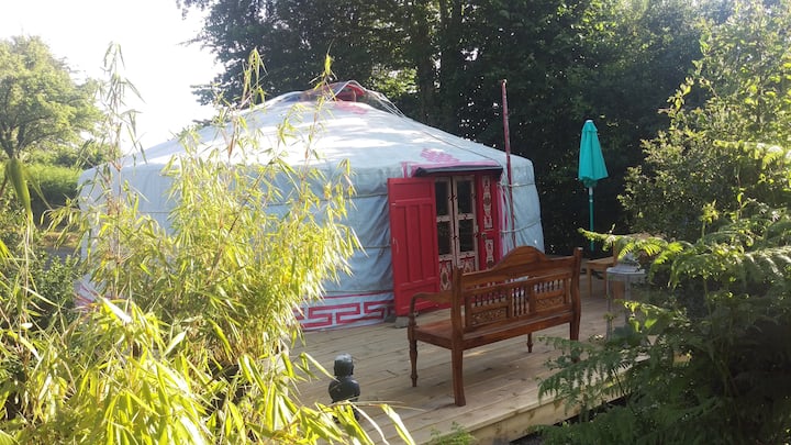 Yourte Du Pic Epeiche - Vire