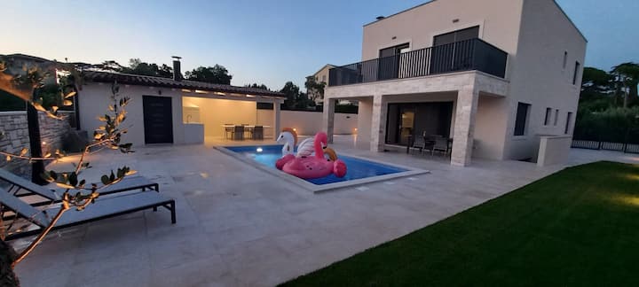 Villa Faro - New Luxury Villa - Umag